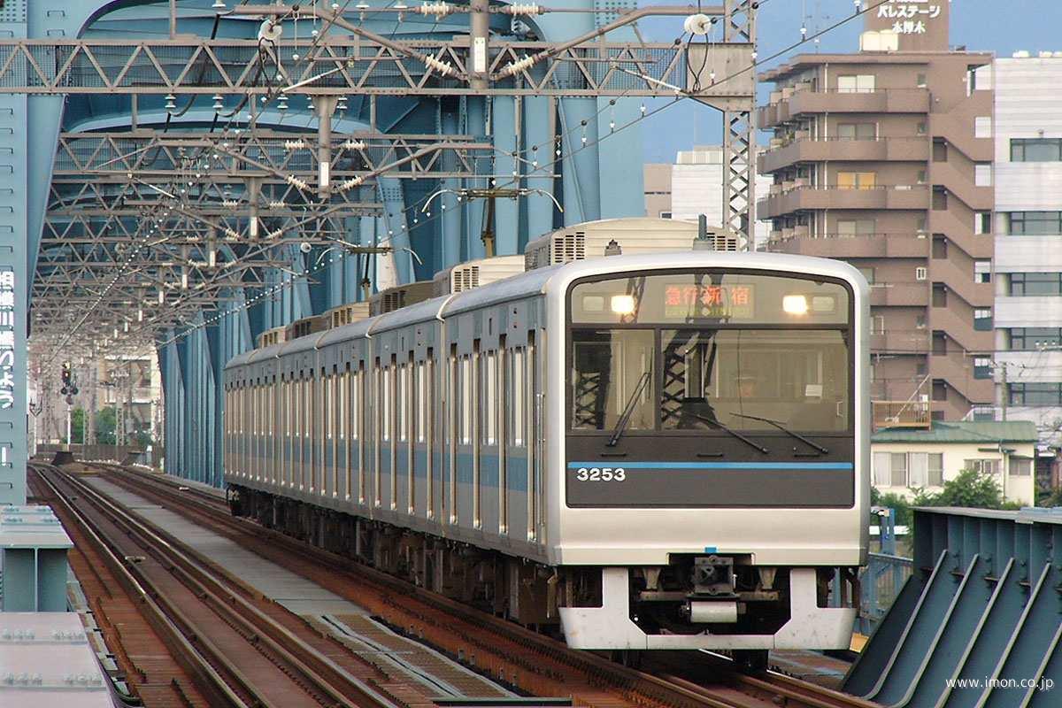 小田急3000形3253前面細帯6両 | 鉄道模型店 Models IMON